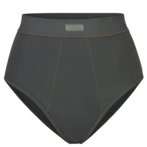 SKIMS | Intimates & Sleepwear | Skims Nwt Cotton Rib Highwaisted Brief ...